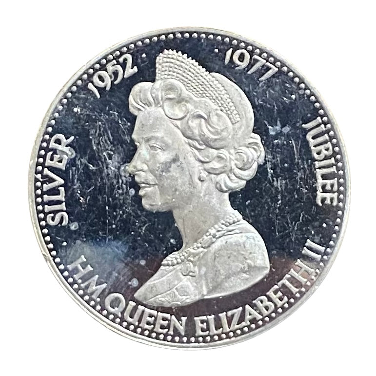 1977 Queen Elizabeth Silver Jubilee Medal – M.R.Roberts - Wynyard Coin ...